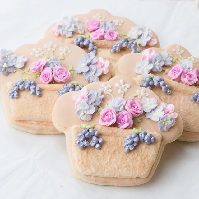 Tuscany Stone Effect Planter Cookies | 5th Avenue Cake Designs