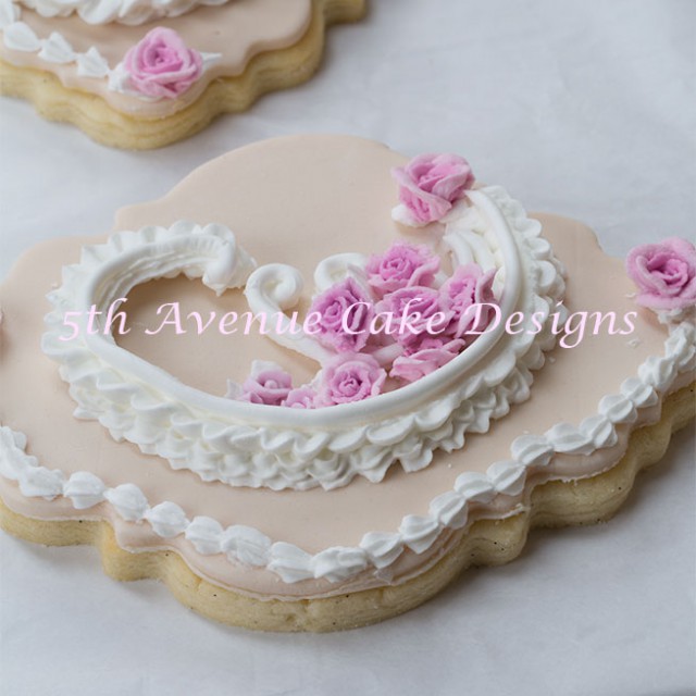 5th Avenue’s Pipe Royal Icing Lambeth Wedding Cookies Art Lesson 🍃🌹 ...